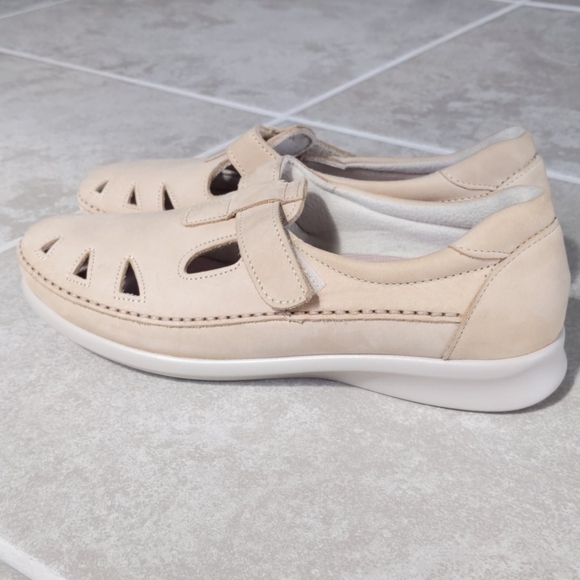 SAS | Shoes | Sas Strap Leather Moc Tripad Comfort Walking 95 N | Poshmark